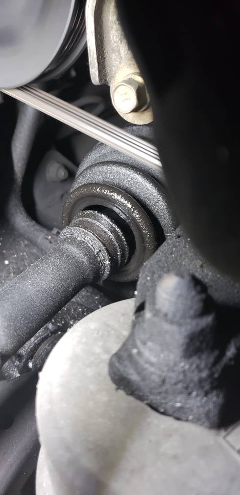 Passenger CV axle boot torn.. | Toyota Sienna Forum - siennachat.com