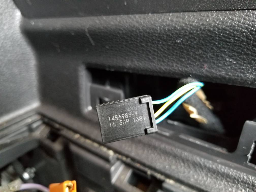 Wiring help needed - aftermarket bluetooth receiver | Ford Transit USA ...