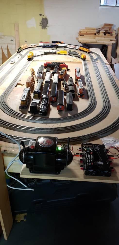 New Smallville layout | Model Train Forum