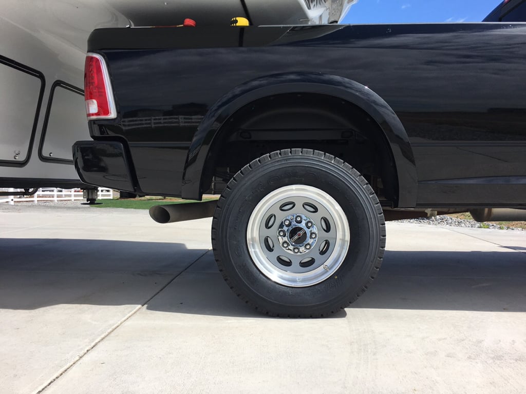 19.5 Vision heavy hauler gunmetal | Cummins Diesel Forum