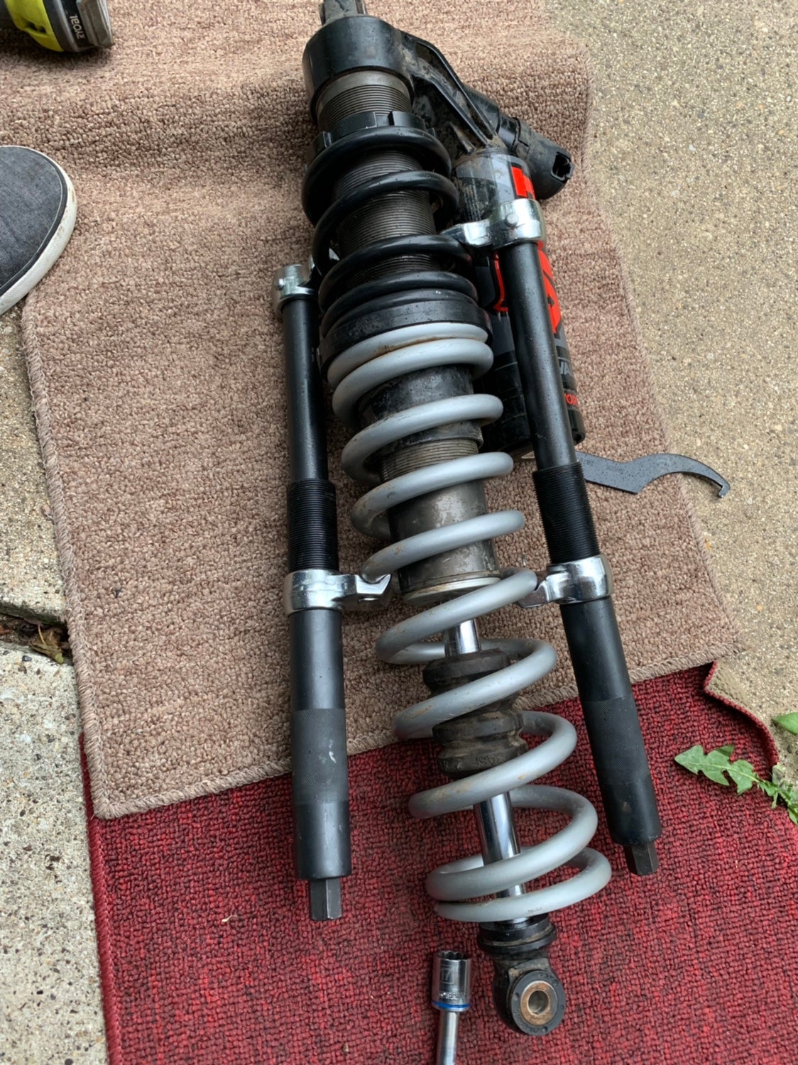 Looking for spring compressor options | Polaris RZR Forum - RZR Forums.net