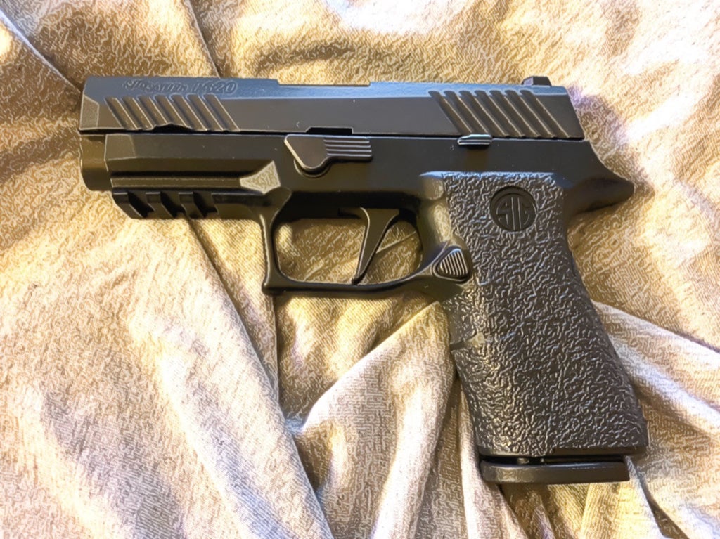 X-Compact Grip Module on Standard Compact 320 Slide | SIG Talk