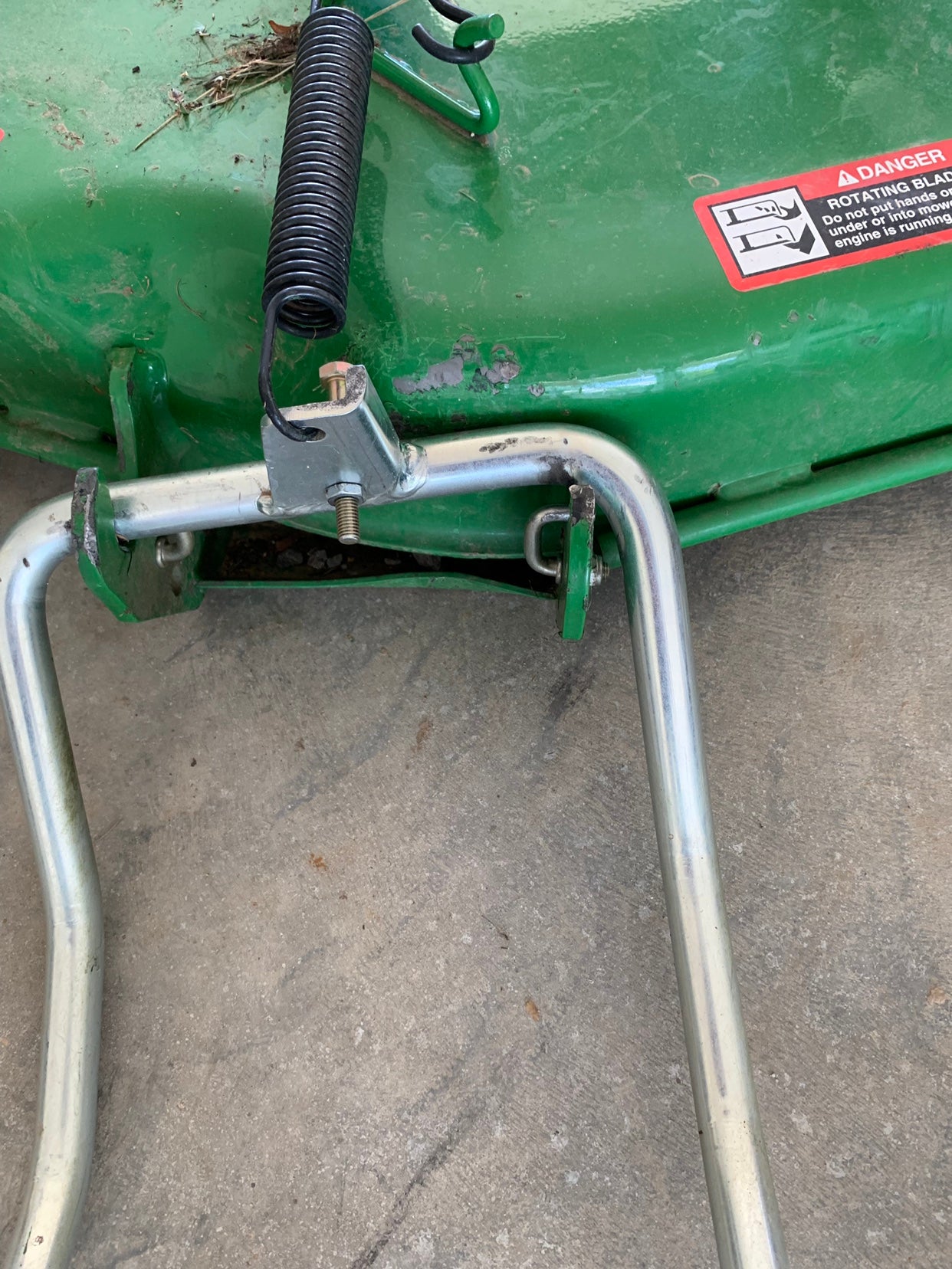 Why is this happening? Front mower draft bar comes off 60D. | Green ...