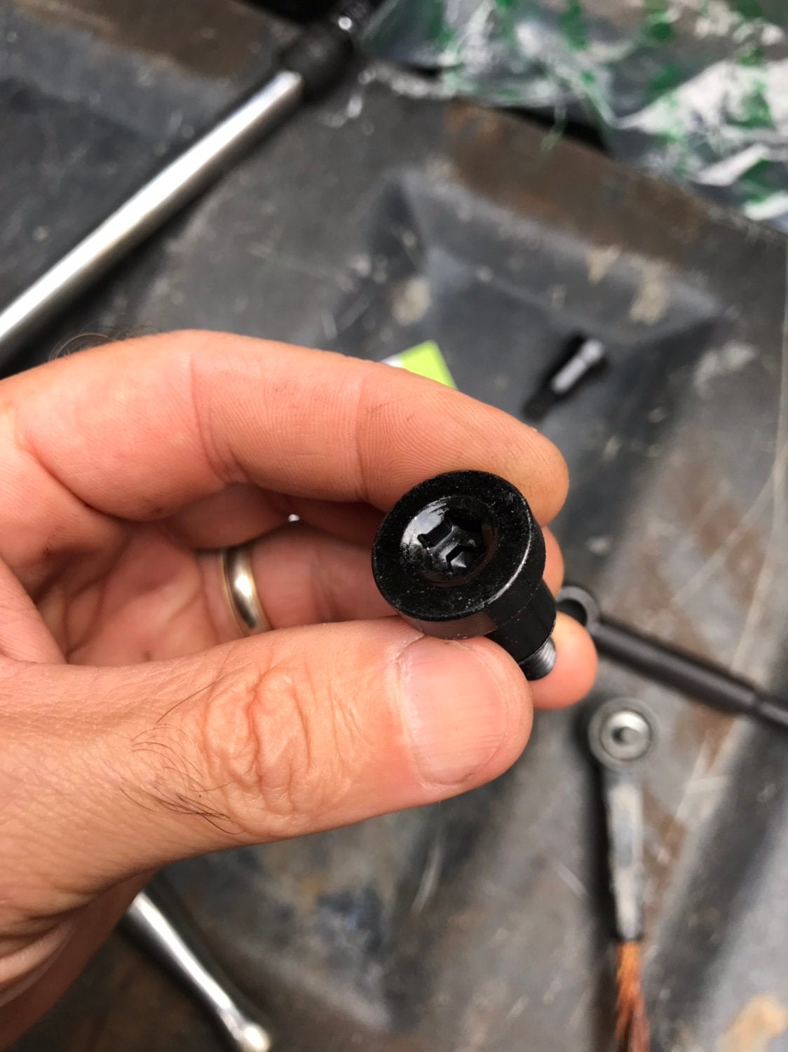 Busted Tailgate Support Cable | Honda Ridgeline Owners Club Forums