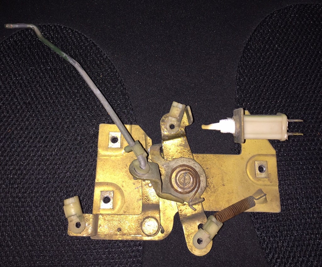 Tailgate Latch and Handle - Just Jump In? | Bronco Forum - Full Size ...