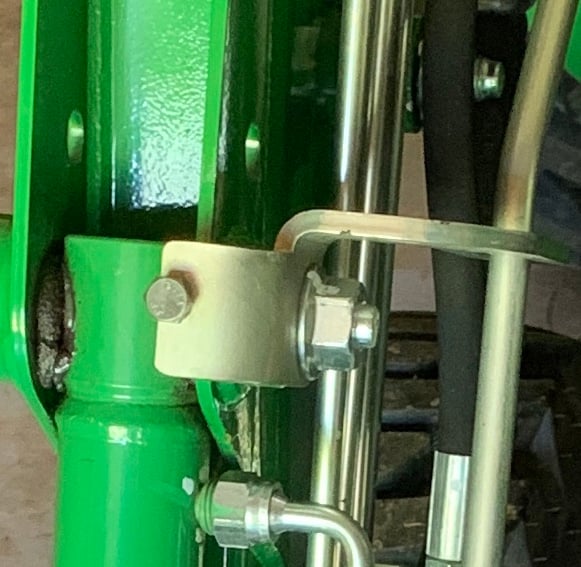 Question on bucket level indicator for 3032e | Green Tractor Talk