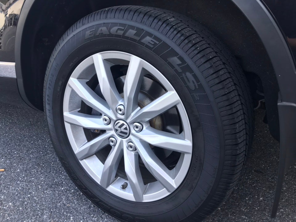 FS/FEELER: 18” Touareg Wheels & Tires (Md) | VW Vortex - Volkswagen Forum