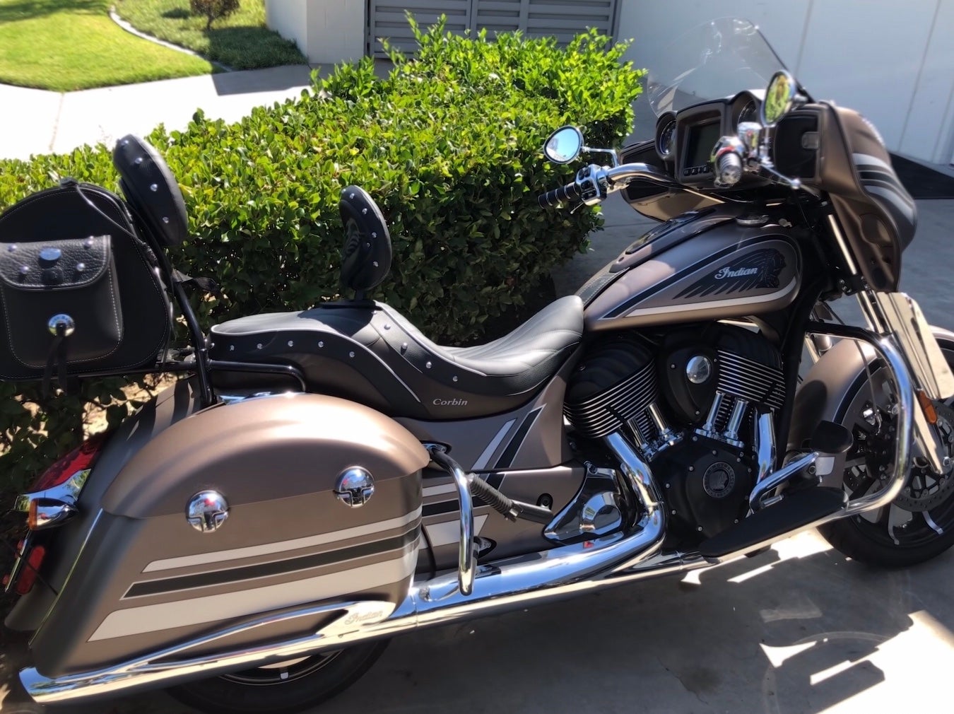 Chieftain Trunk | Page 2 | Indian Motorcycle Forum