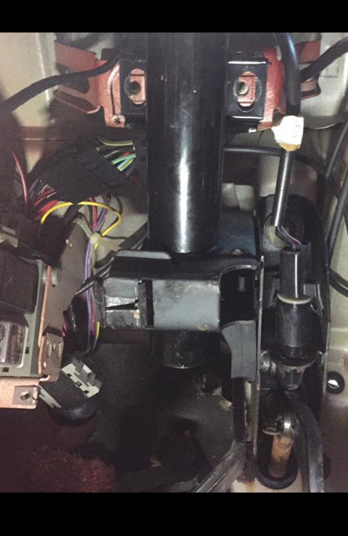 Steering Column Tube Leaf Spring Retainer Clip | VW Vortex - Volkswagen ...