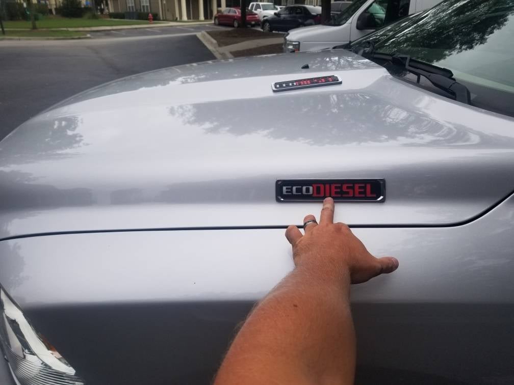 Ecodiesel badges | RAM 1500 Diesel Forum