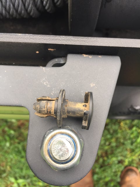 How to remove those "push pins"? | Jeep Wrangler Forum