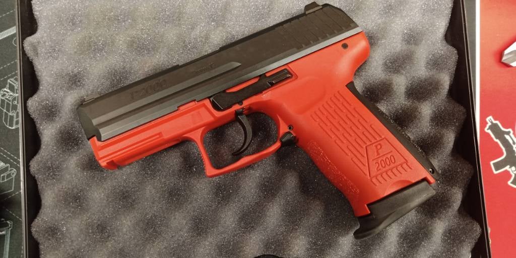 Red or Blue P2000 frame, pick one | HKPRO Forums