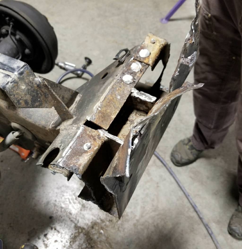 Repair vs Replace Rear Crossmember | Defender Source Forum