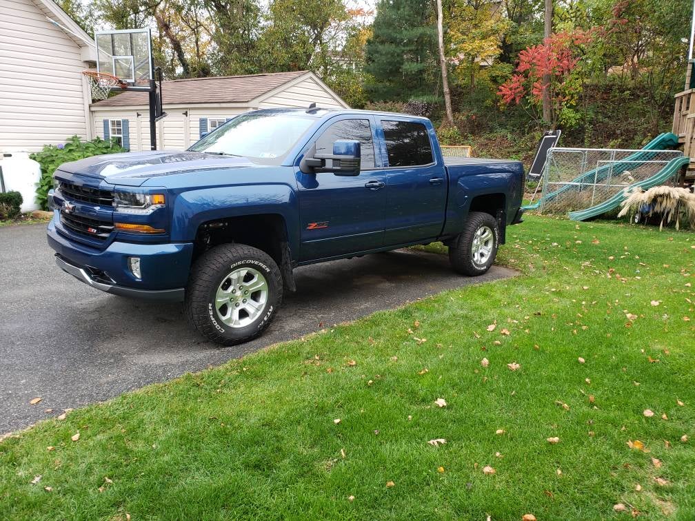 ¿Por qué nadie usa ya letras blancas en relieve? | Page 4 | Chevy Silverado and GMC Sierra Forum