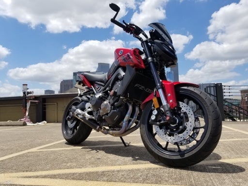 2017 Candy Red FZ09 w/5500 miles | Yamaha FZ-09 Forum