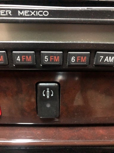 Suspension switch | Mercedes-Benz Forum