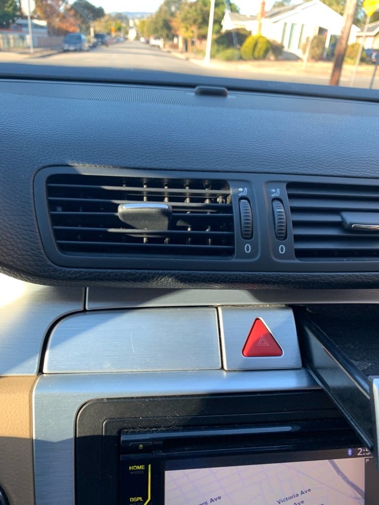 Stuck coin holder tray in-dash | VW Vortex - Volkswagen Forum