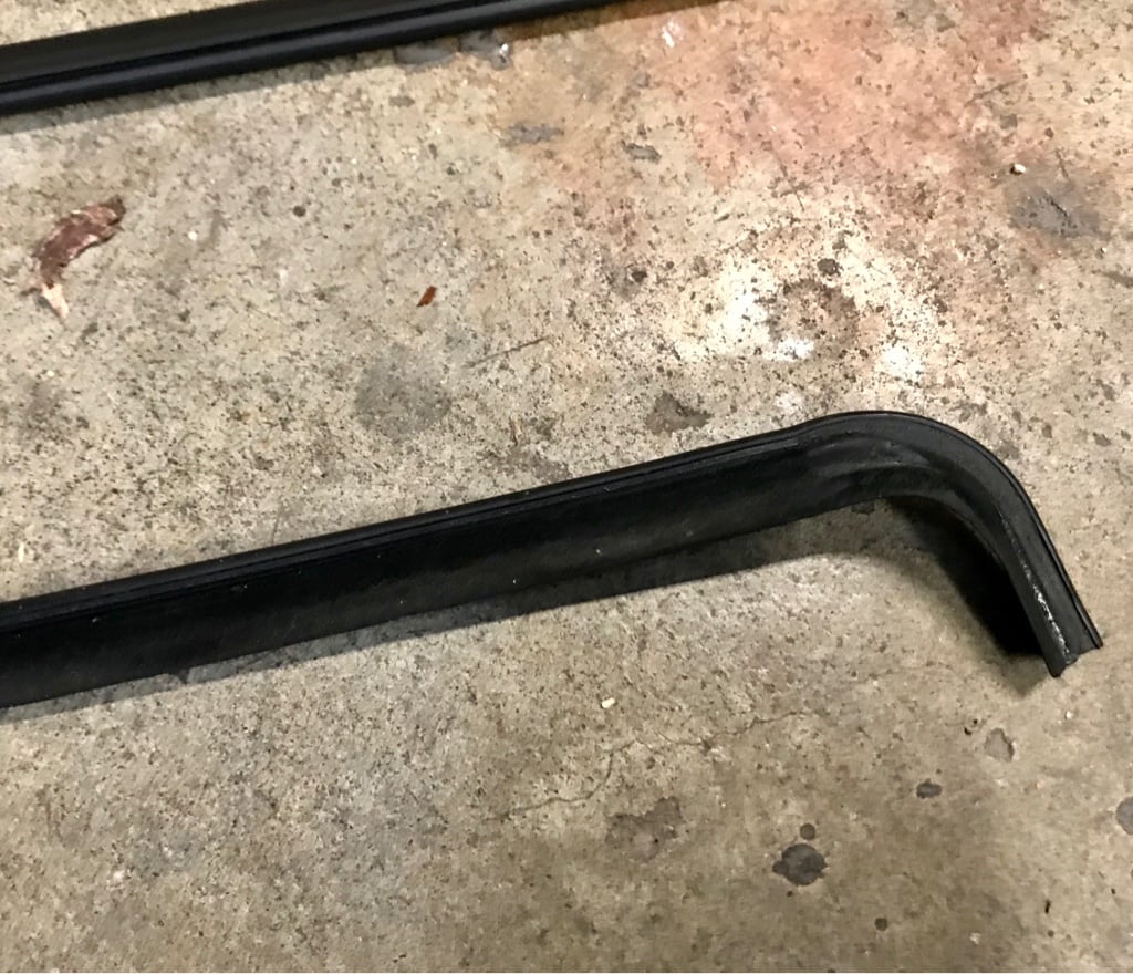 2 Door outer window scrapers | VW Vortex - Volkswagen Forum