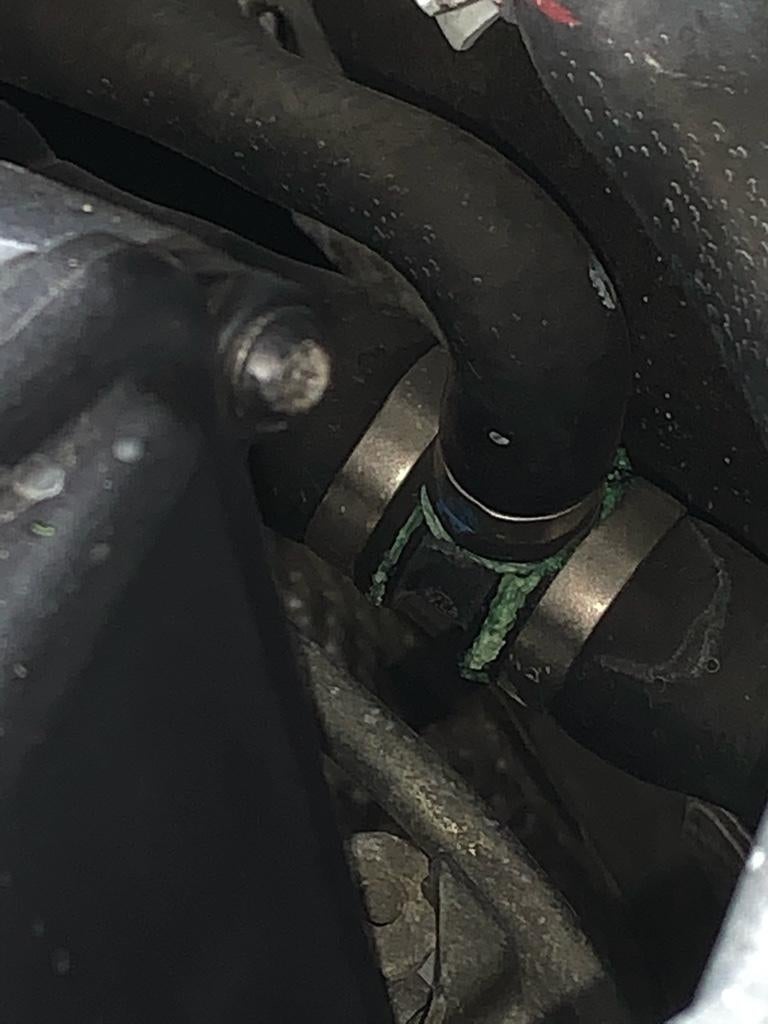 2008 ML320 EGR cooling lines | Mercedes-Benz Forum