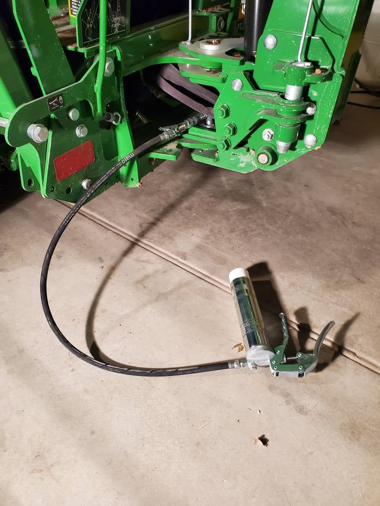 Tough to reach grease fittings on 1025R? | Green Tractor Talk