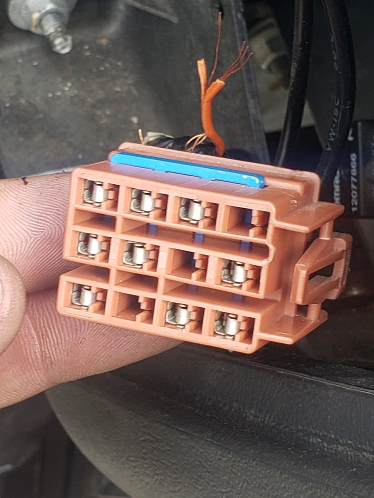 Help ID'ing Delphi connector | Chevy Silverado and GMC Sierra Forum