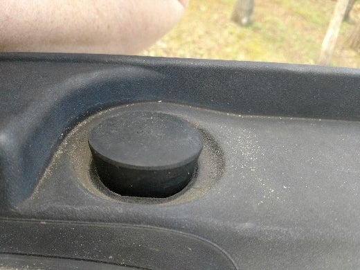 Cross bar plugs | Subaru Outback Forums