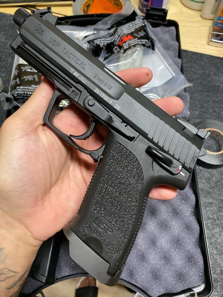 SOLD: USP Tactical 9 w/jet funnel and mags | HKPRO Forums