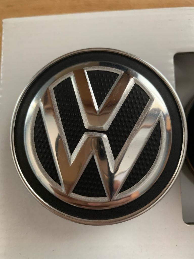 Vw self leveling wheel caps | VW Vortex - Volkswagen Forum