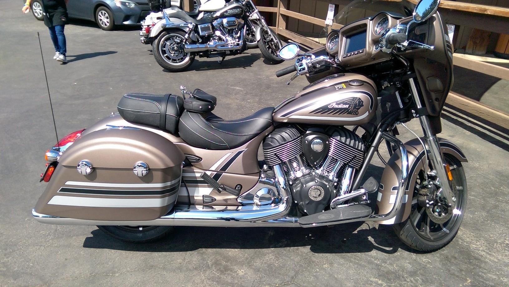 Black or Chrome | Indian Motorcycle Forum