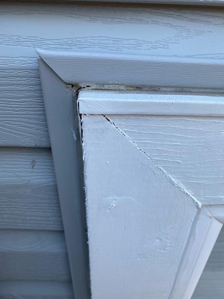 Water leak from top of window frame in heavy rain | DIY Home ...
