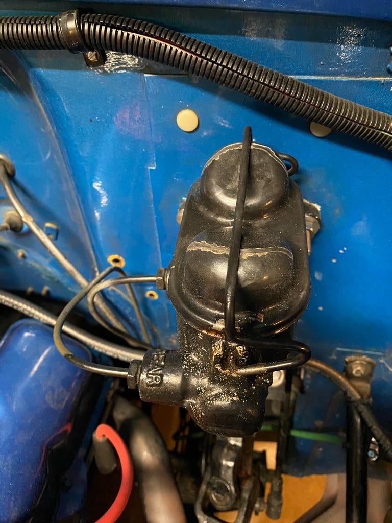 Step by Step Brake Master Cylinder Install/Replacement - Manual Brakes ...