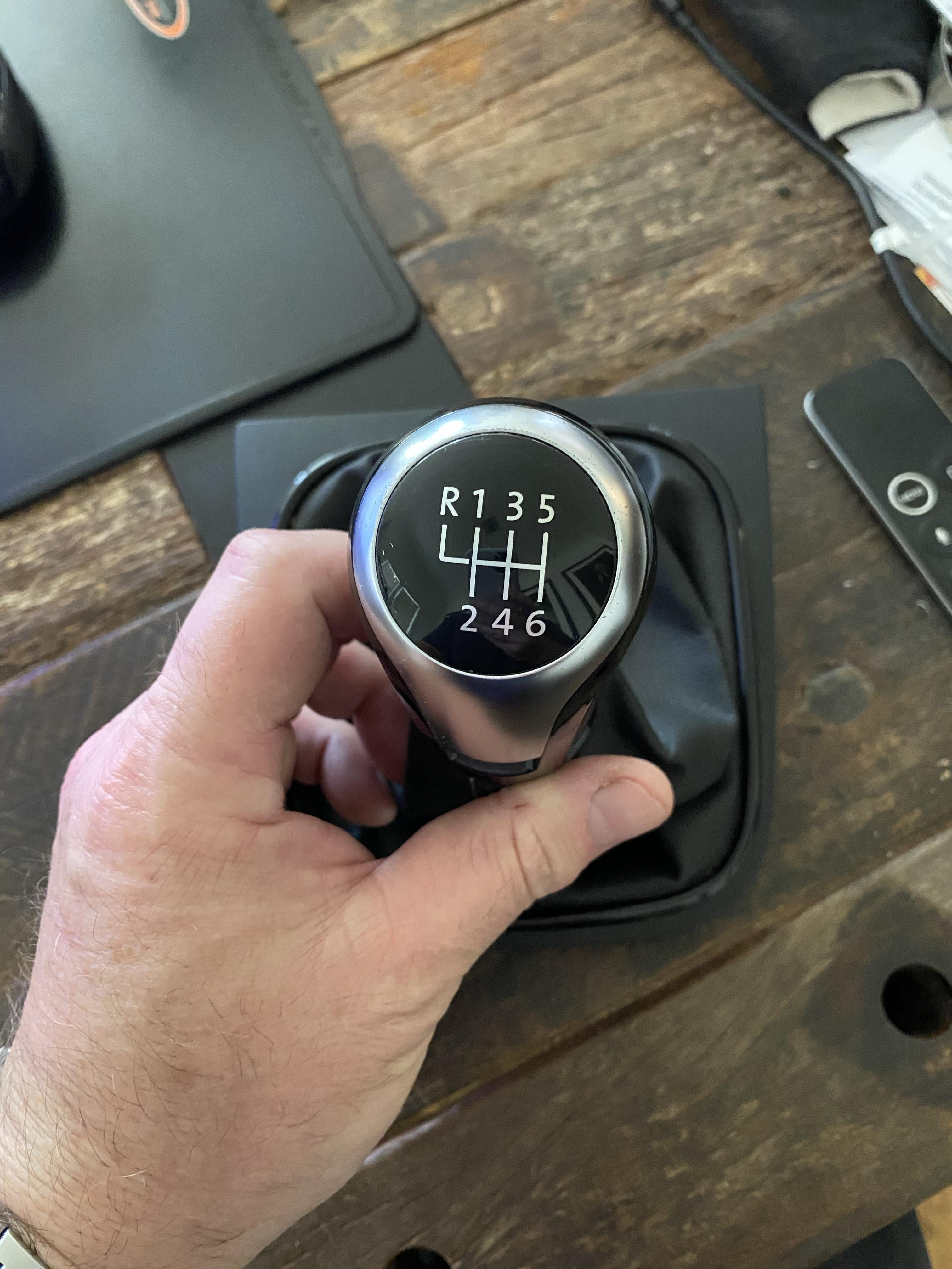 MK6 Golf R Shifter/Boot | VW Vortex - Volkswagen Forum