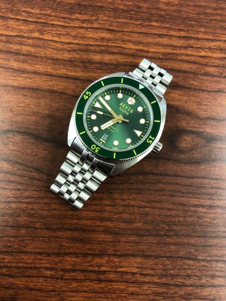 Advice needed for a green dial diver | WatchUSeek Watch Forums
