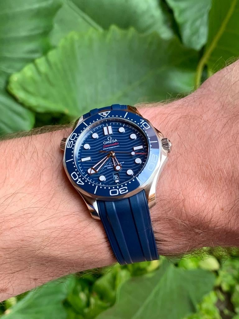 Weight of Omega Seamaster Diver 300M | WatchUSeek Watch Forums