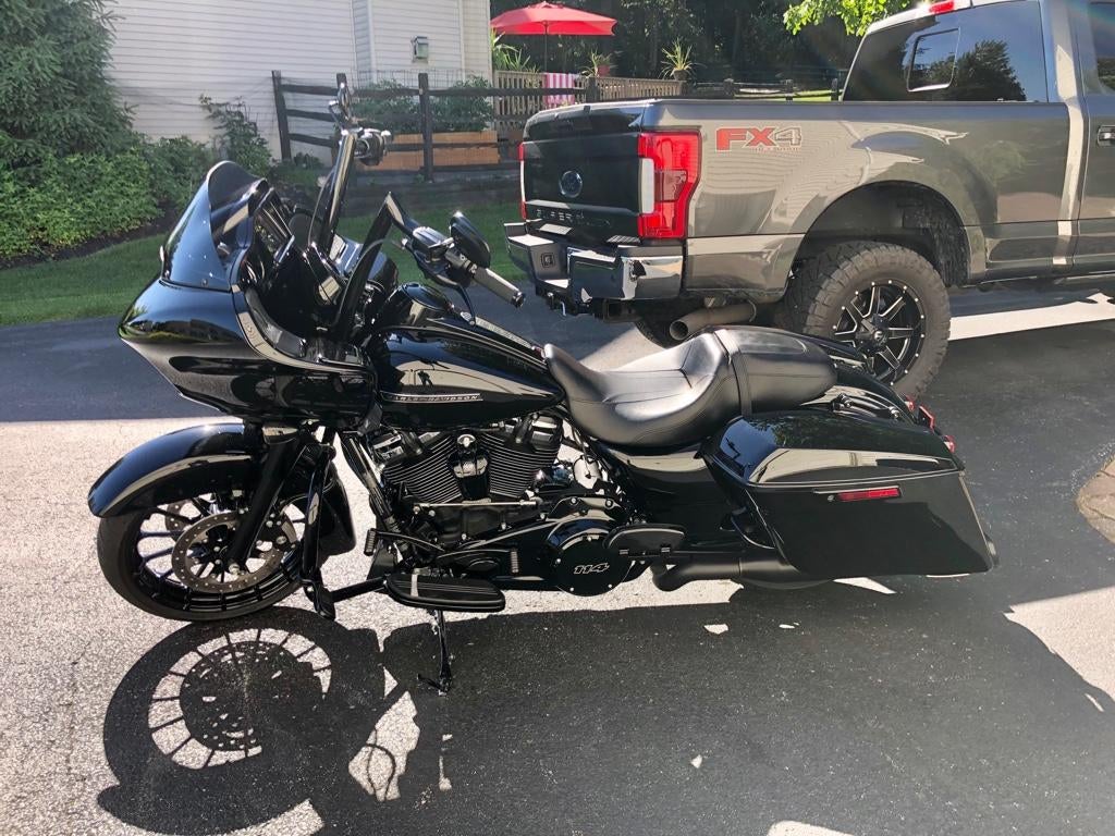 Factory 47 bars install | Page 3 | Road Glide