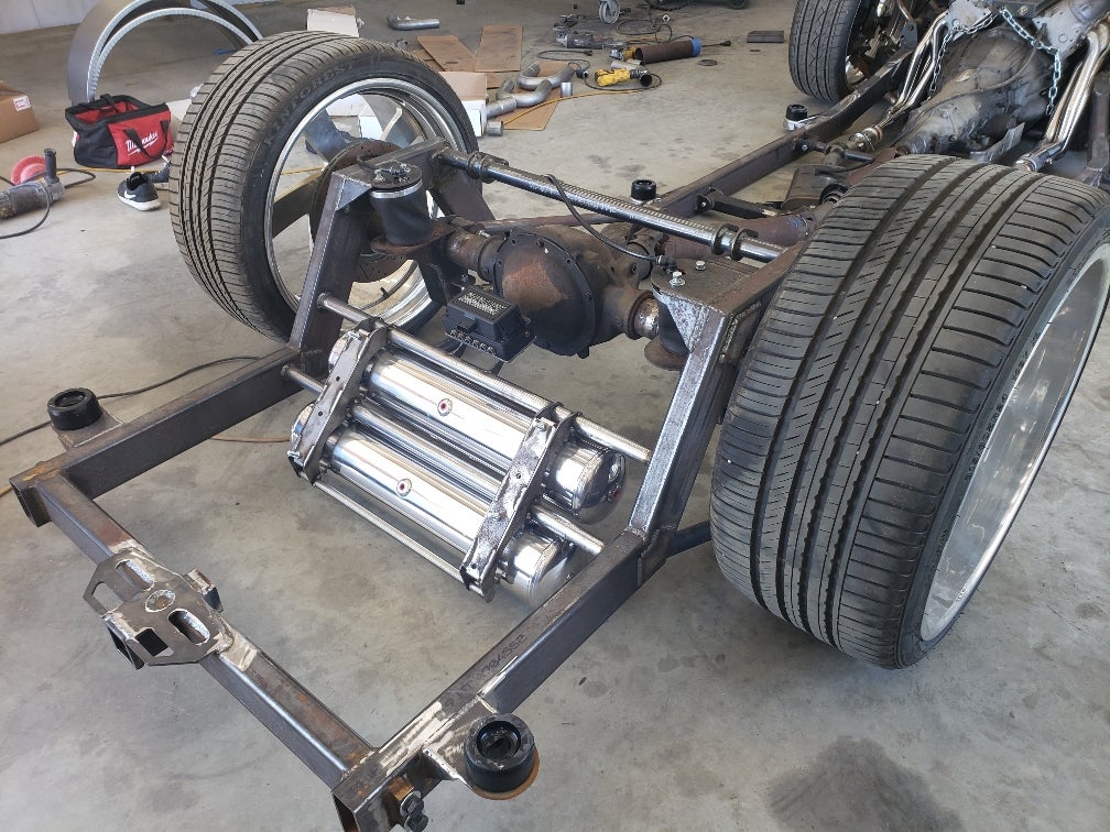 NBS Tahoe Bagged, Bodied, Billets, Full Frame | Page 3 | GMC Truck Forum