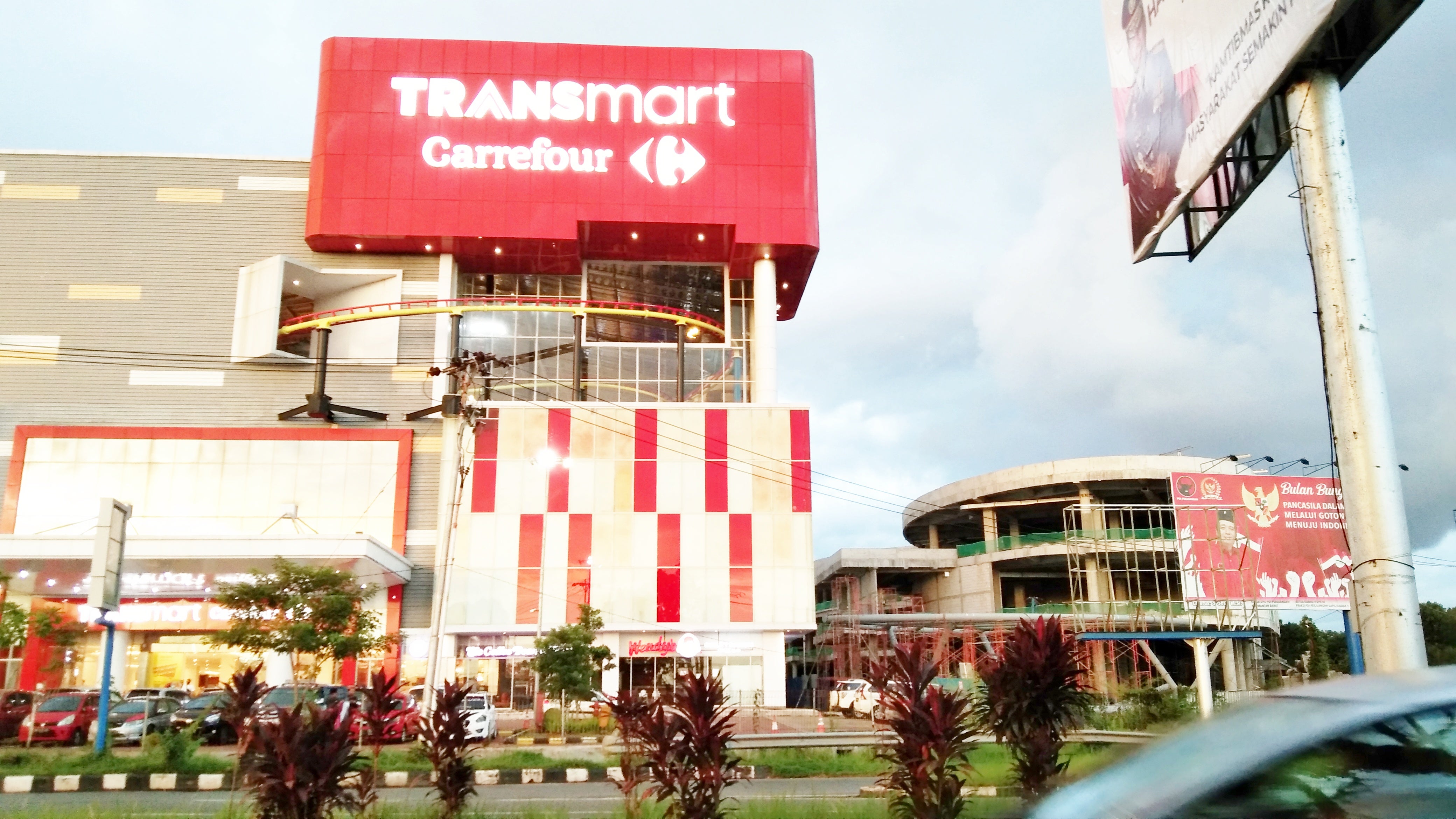 KUBU RAYA | Transmart & Gaia Mall Bumi Raya City | Page 51 ...