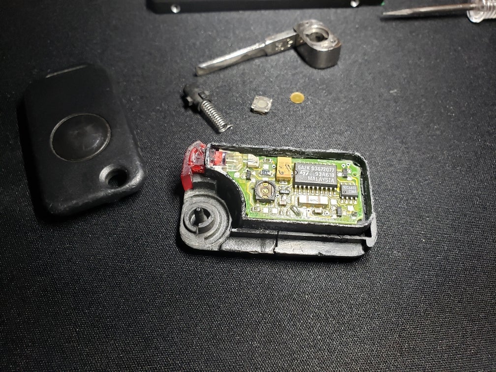 Help with flip key IR transmitter and car's IR receivers... | Mercedes ...