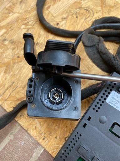 OEM Volvo Trailer Module and Harness PN 30664652 | SwedeSpeed - Volvo ...