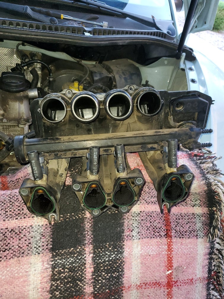 Intake manifold removal | VW Beetle Forum