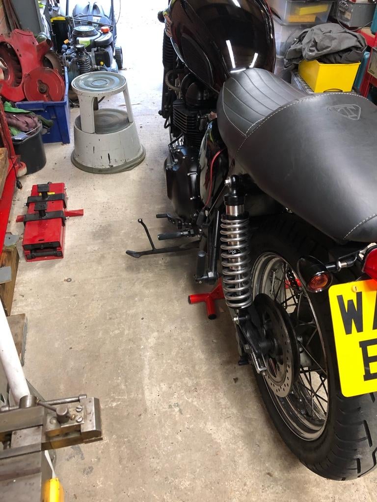 Bonnie paddock stand | Triumph Rat Motorcycle Forums