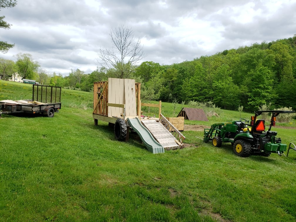 Tractor Playhouse | Green Tractor Talk