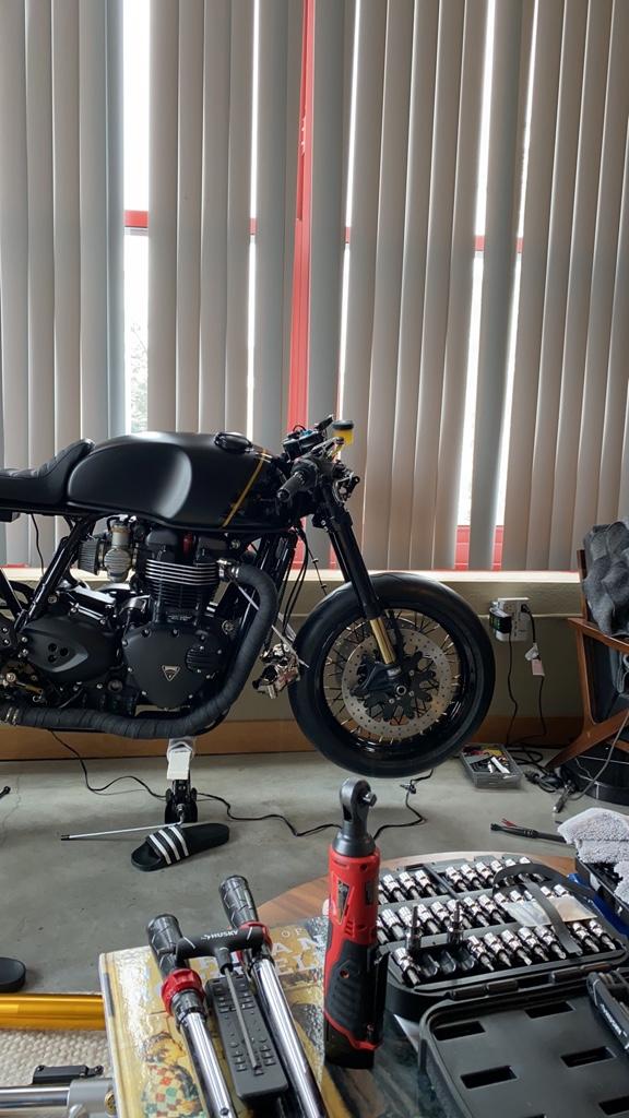 Thruxton R Fork upgrades | Triumph Rat Motorcycle Forums