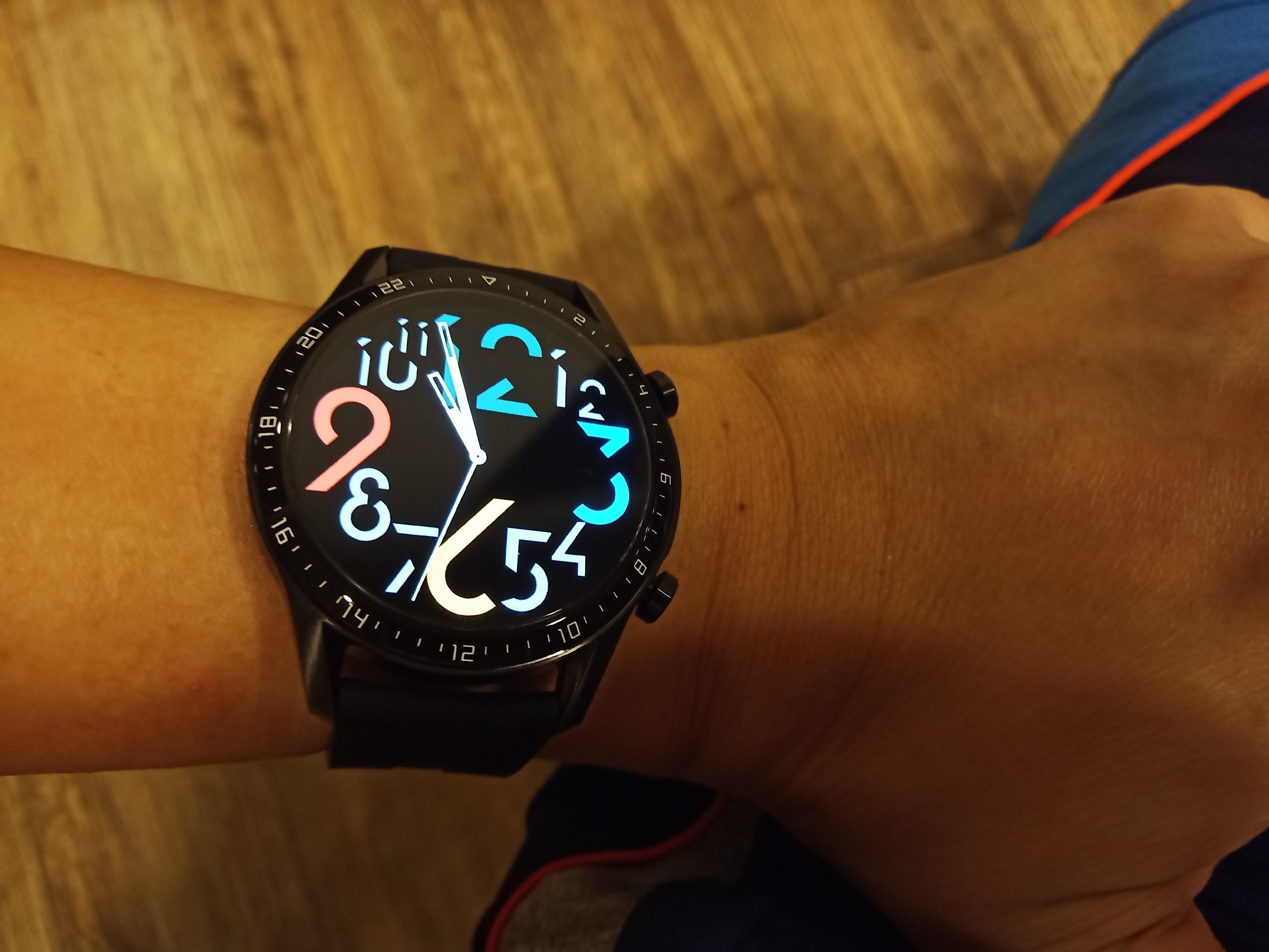PIC OF YOUR SMARTWATCH WITH ANALOG WATCH FACE | WatchUSeek Watch Forums
