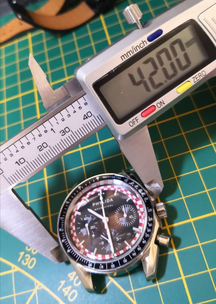 Review: PHYLIDA Speedy Pro 'Tintin' homage | WatchUSeek Watch Forums