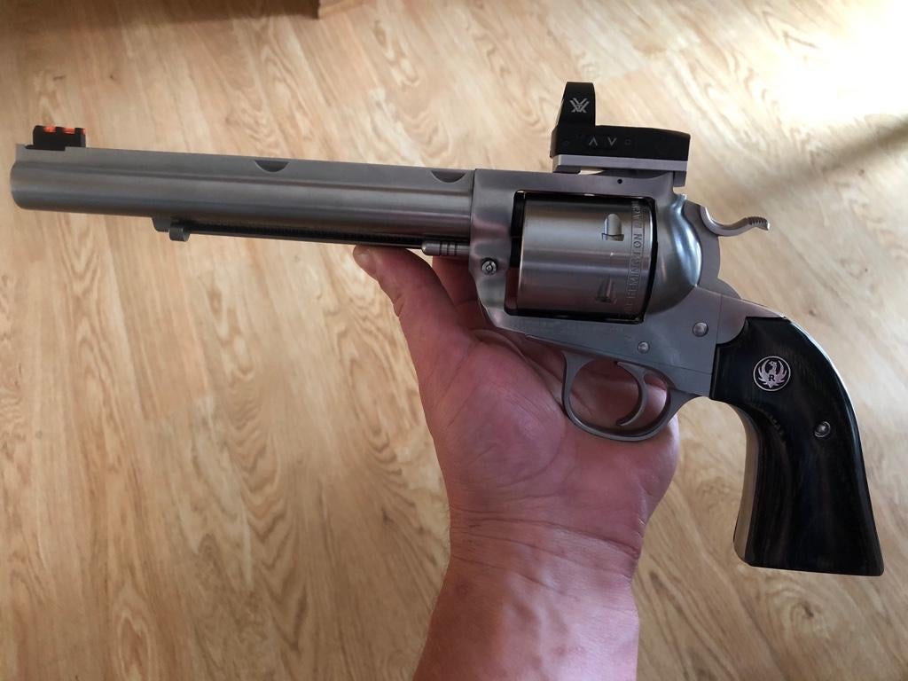 Reflex sight mount by Raptor Engineering for an adj sight Single Six ...