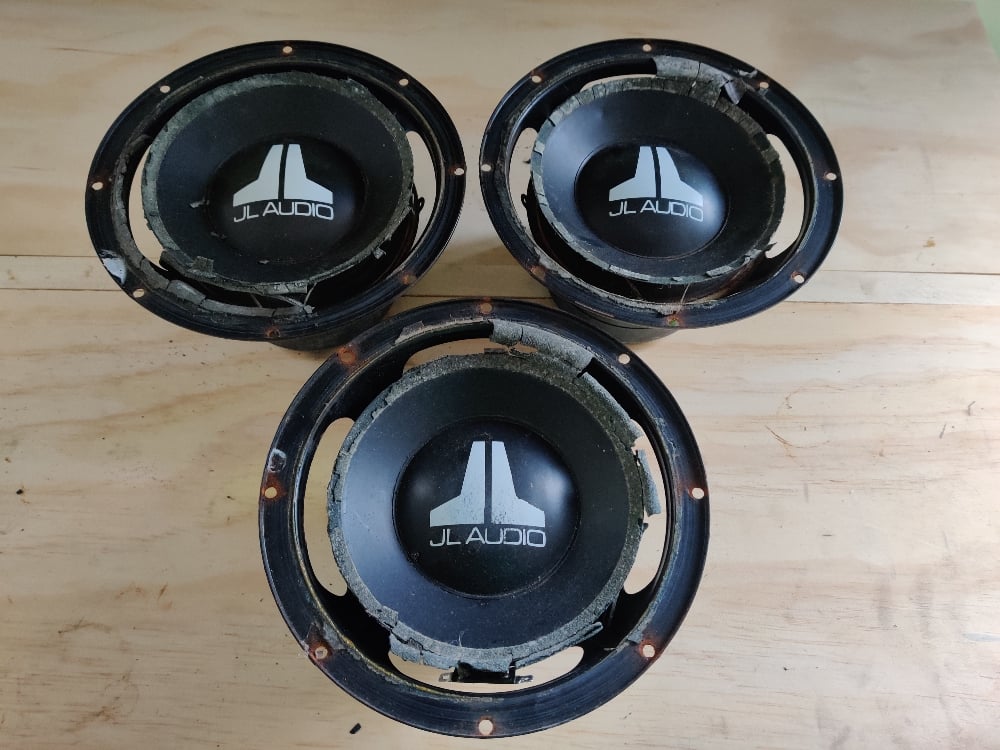 JL 8W6 - worth fixing? | DIYMobileAudio.com Car Stereo Forum