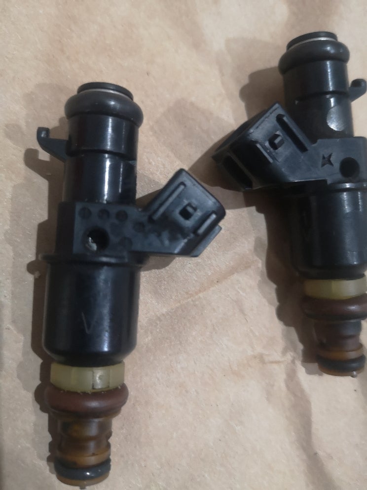 Help me identify injectors | Honda / Acura K20a K24a Engine Forum