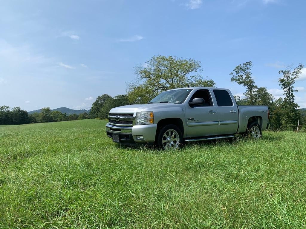 Tool Box Color?? | Chevy Silverado and GMC Sierra Forum