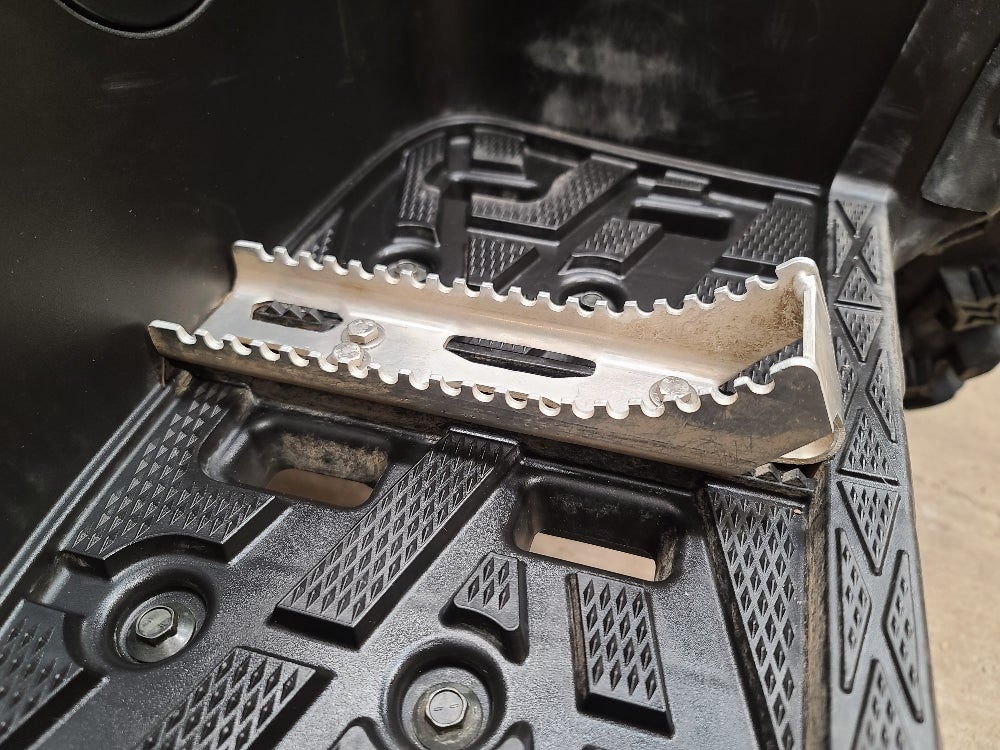 After market oversized foot pegs | Yamaha Grizzly ATV Forum